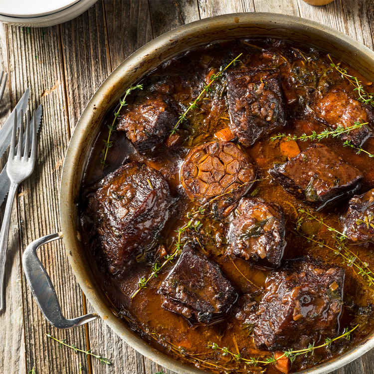 GARLIC BRAISED SHORT RIBS WITH RED WINE – Force of Nature Meats